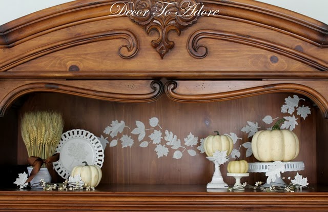 A Fun Fall Mantel in Under 10 Minutes - Decor To Adore