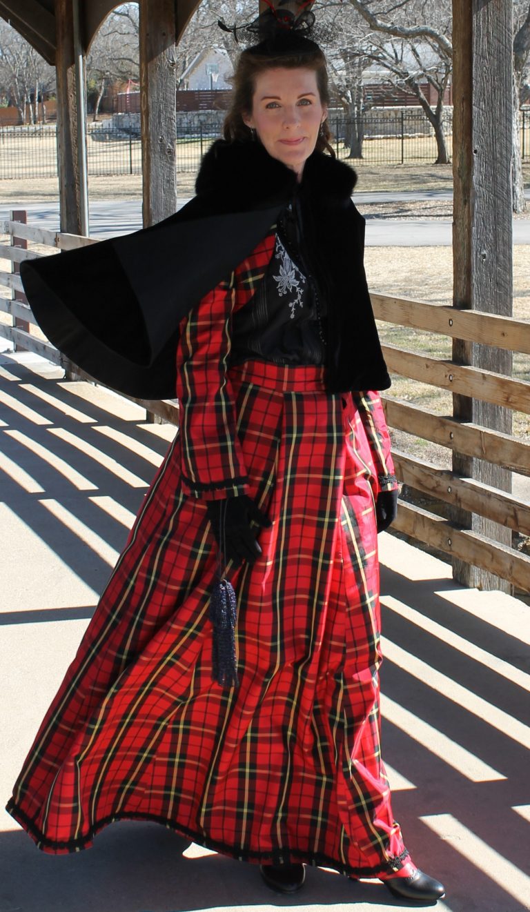 Inspiration and Construction for the Victorian Walking Suit - Decor To ...