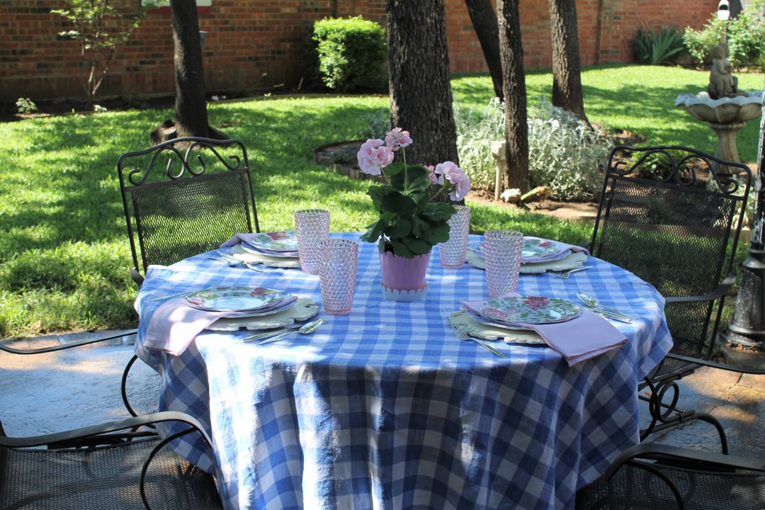Blue Gingham In The Garden - Decor To Adore