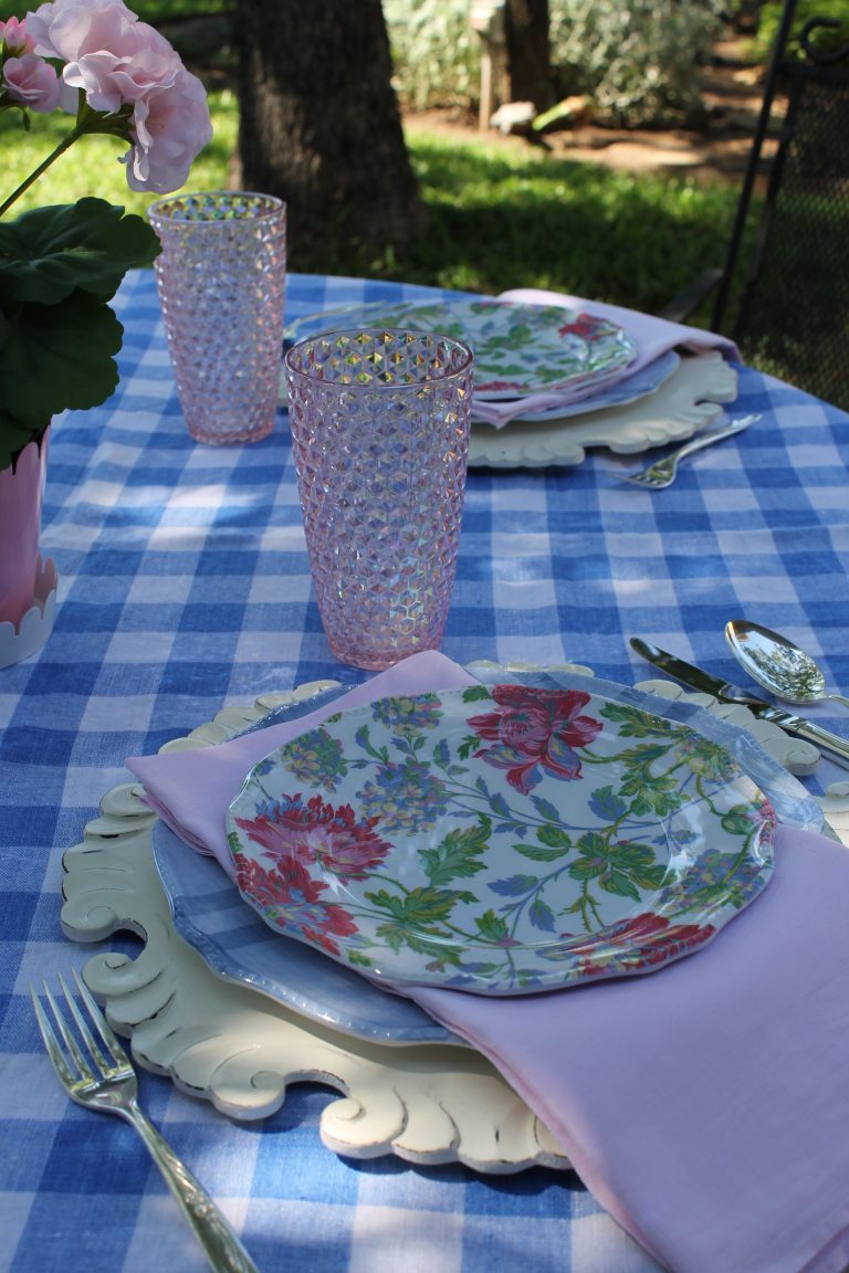 Blue Gingham In The Garden - Decor To Adore