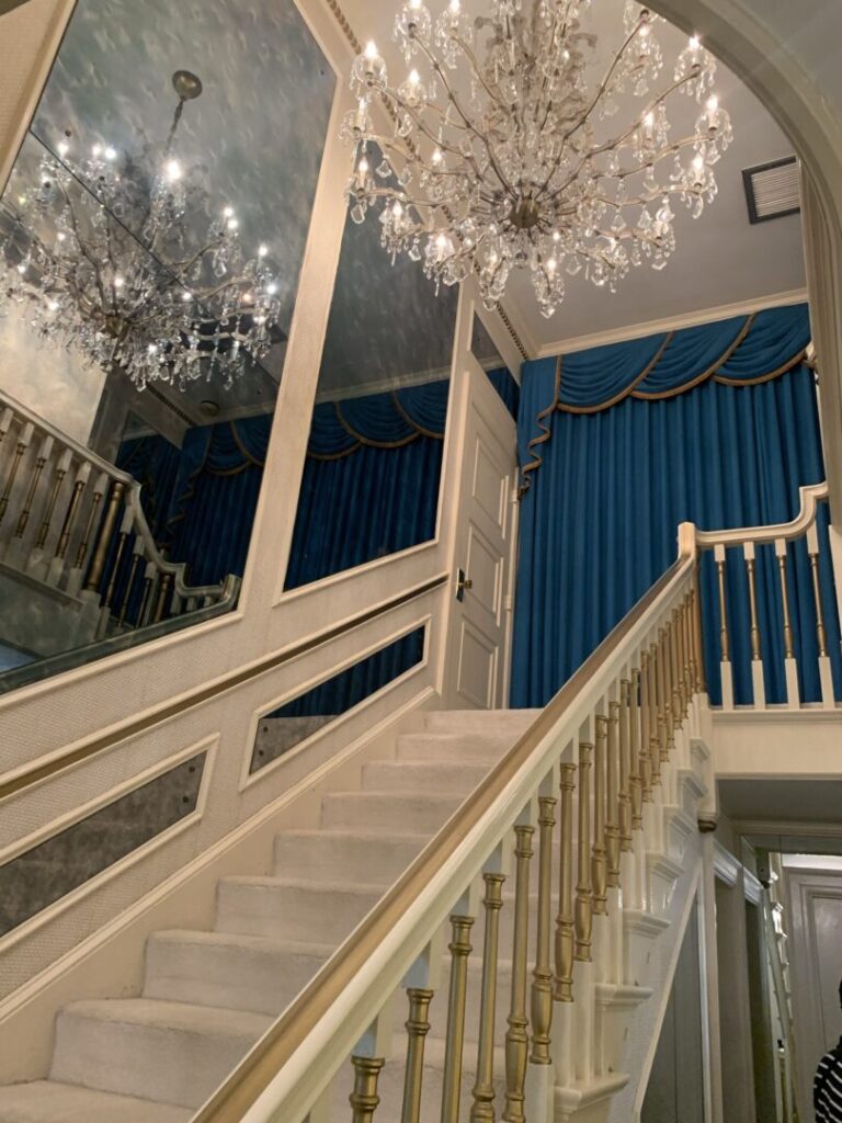 Going To Graceland - Decor To Adore