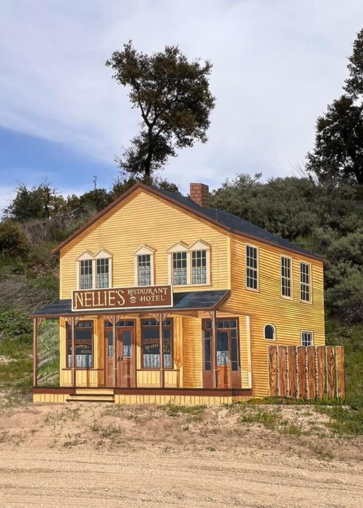Big Sky Movie Ranch Little House Festival - Decor To Adore
